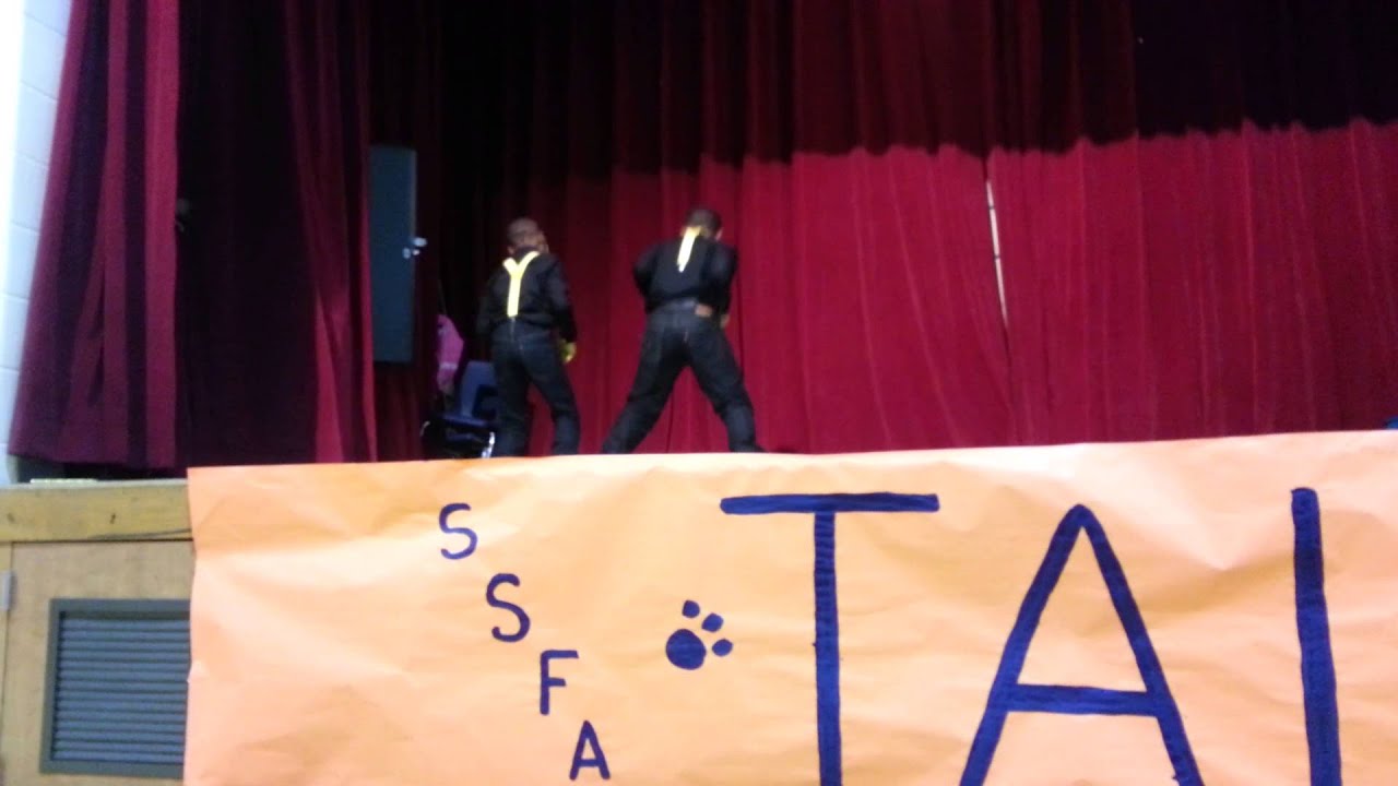 South Shore Fine Arts Academy Fall Talent Show - YouTube