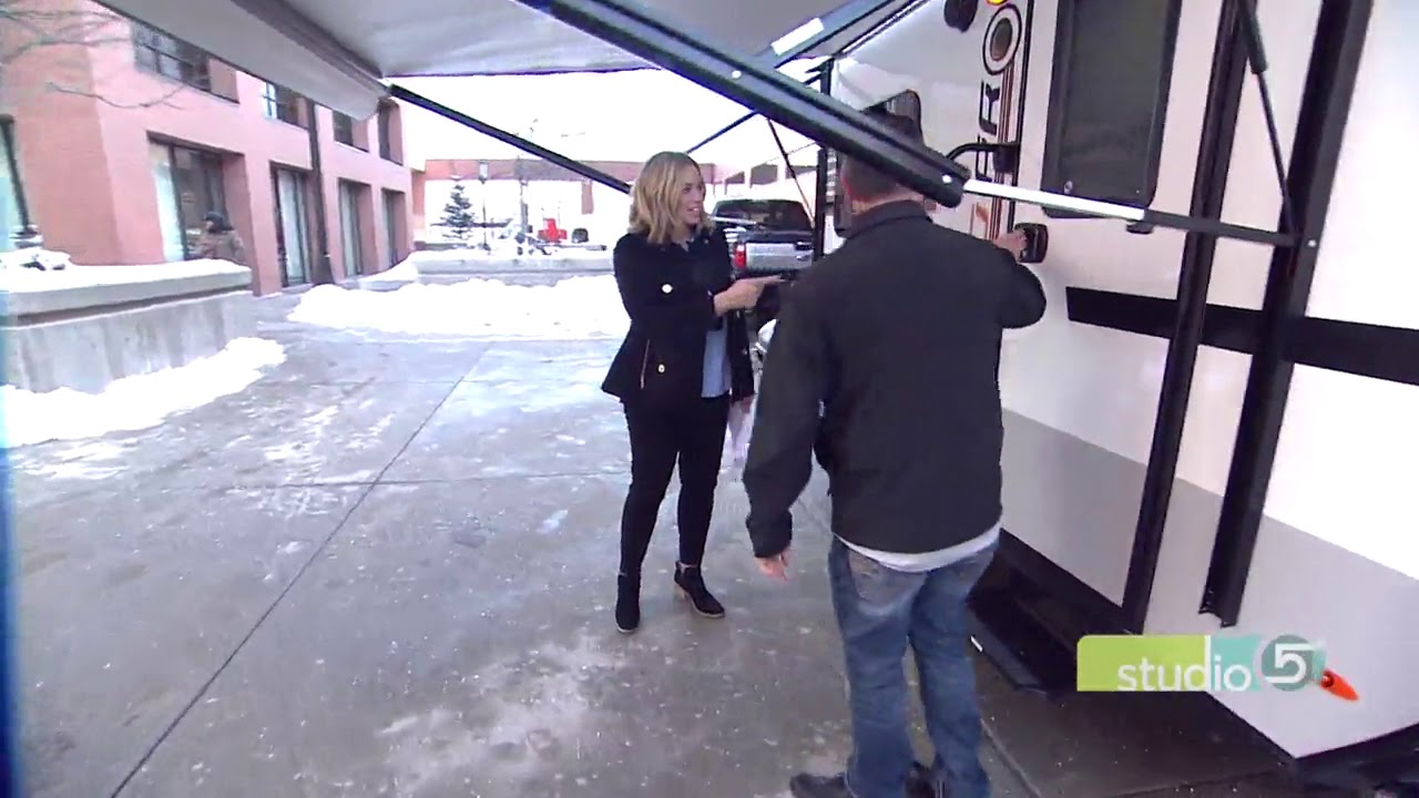 Studio 5 KSL Parris RV 2018 Rockwood GeoPro 14FK - YouTube