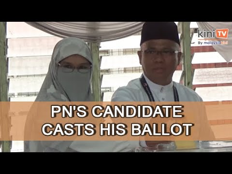 Kasim Samat the only candidate to cast vote in Pelangai - YouTube