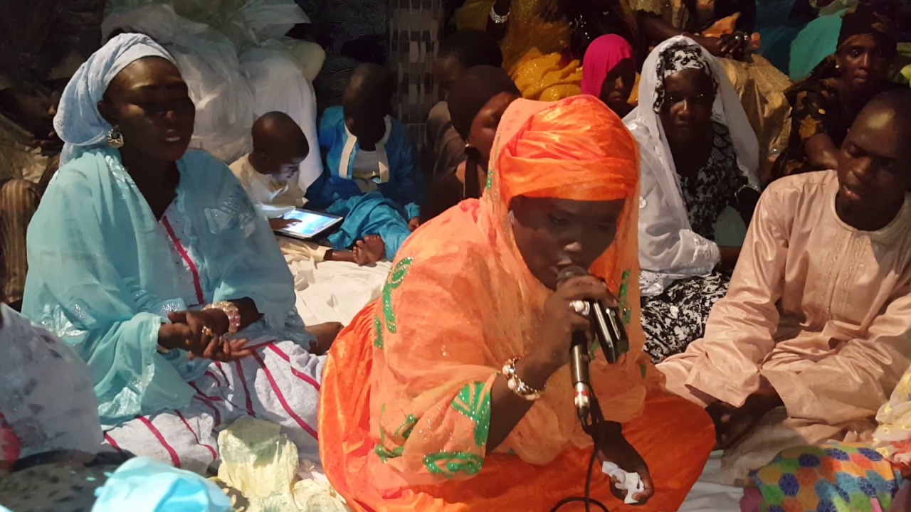 NDEYE FATOU NIANG KEUR SERIGNE KHADIM GUEYE 2016 - YouTube