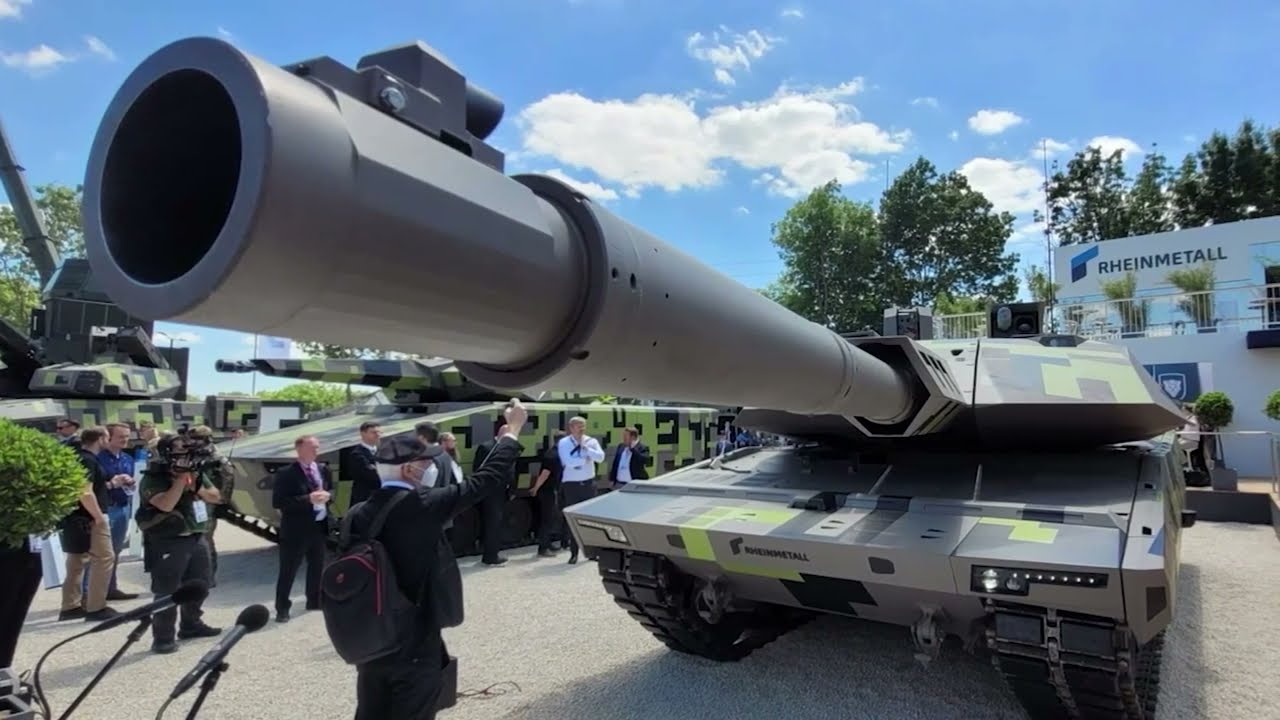 KF51 PANTHER PANZER ERSTAUNLICHE AKTION - YouTube