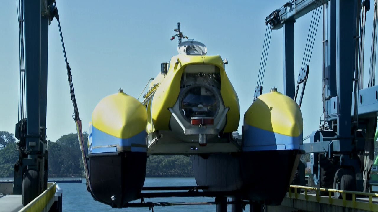 Yellow Submarine Back in the Water - YouTube