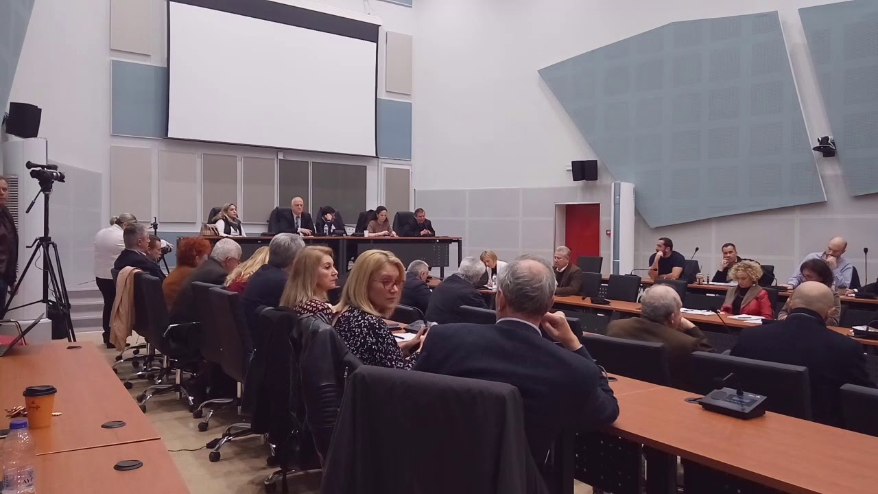 Συνεδρίαση του Δημοτικού συμβουλίου για την δομή φιλοξενίας - YouTube