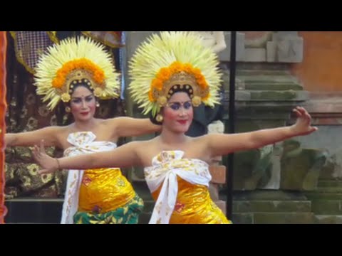 Tari Rejang Renteng PKB (Bali Art Festival) 2016 - YouTube
