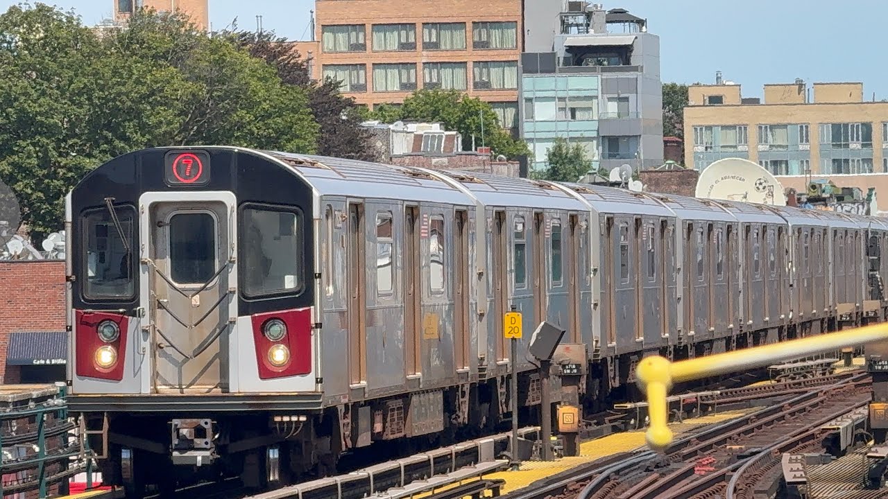 IRT Flushing Lines: 7 Train Action at 74th Broadway: Ft @Tran3itf4n and ...