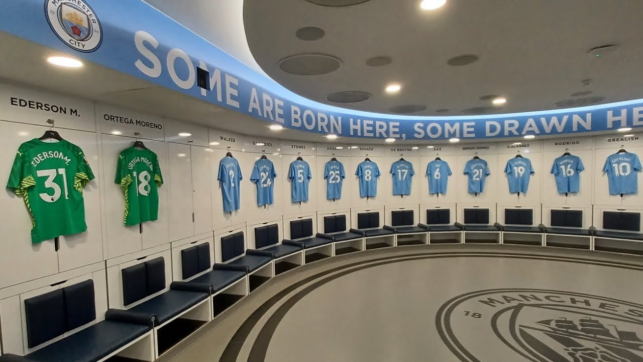 Man City Changing Room - 13/10/2023 - YouTube