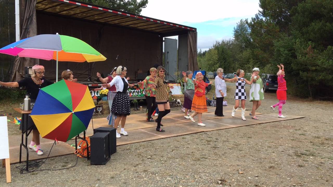 Rainbow Stew Cloggers September 3, 2016 - YouTube