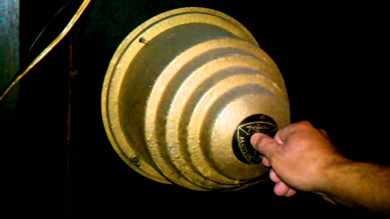 Zenith 9S262 acoustic adapter cover, Wayne Rathan - YouTube