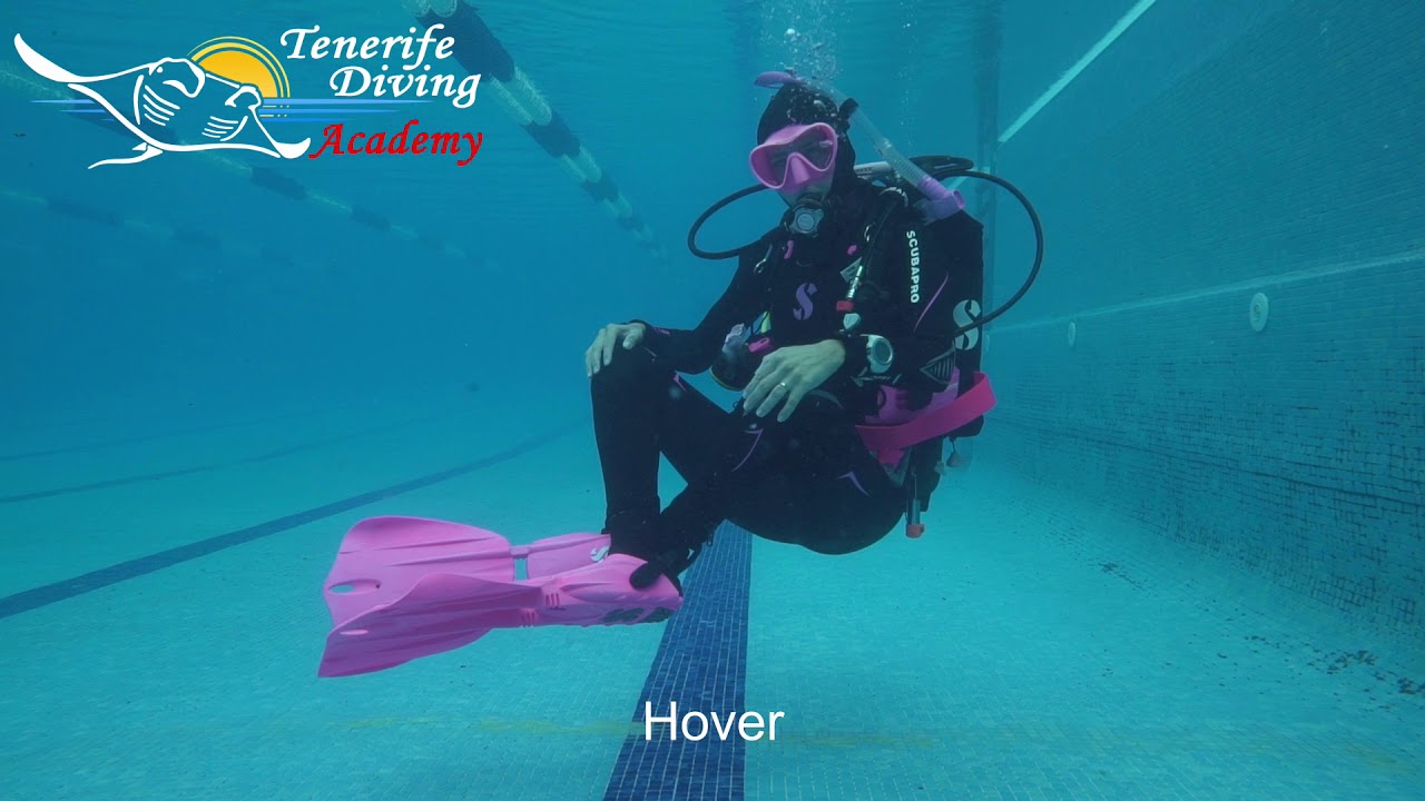 PADI Divemaster / Instructor Skills - Hover - YouTube