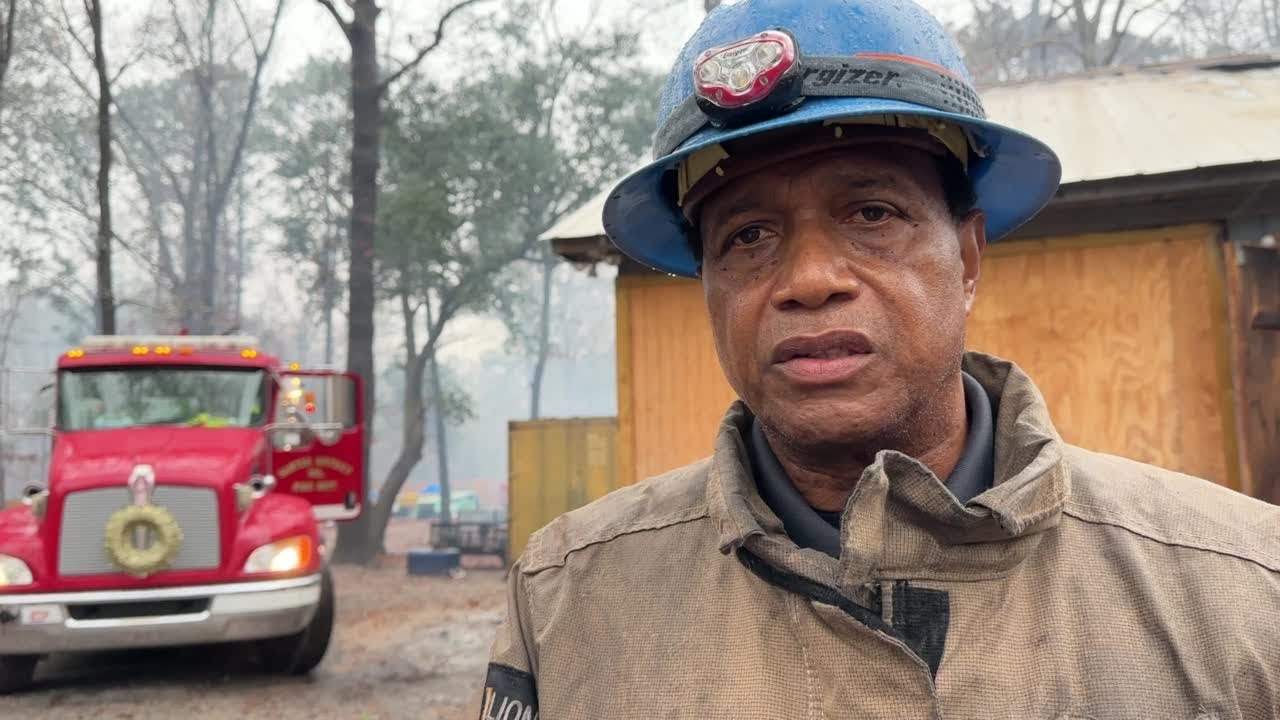 Santee Fire Chief Ed Barnett talks about the Lone Star BBQ fire on Dec ...