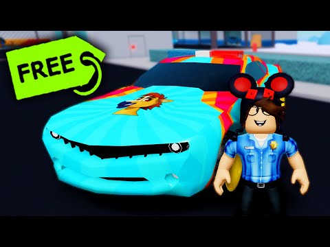 I HAVE MY OWN CAR IN MAD CITY... (KreekCraft Car Skin) | Roblox Mad City Challenges Update