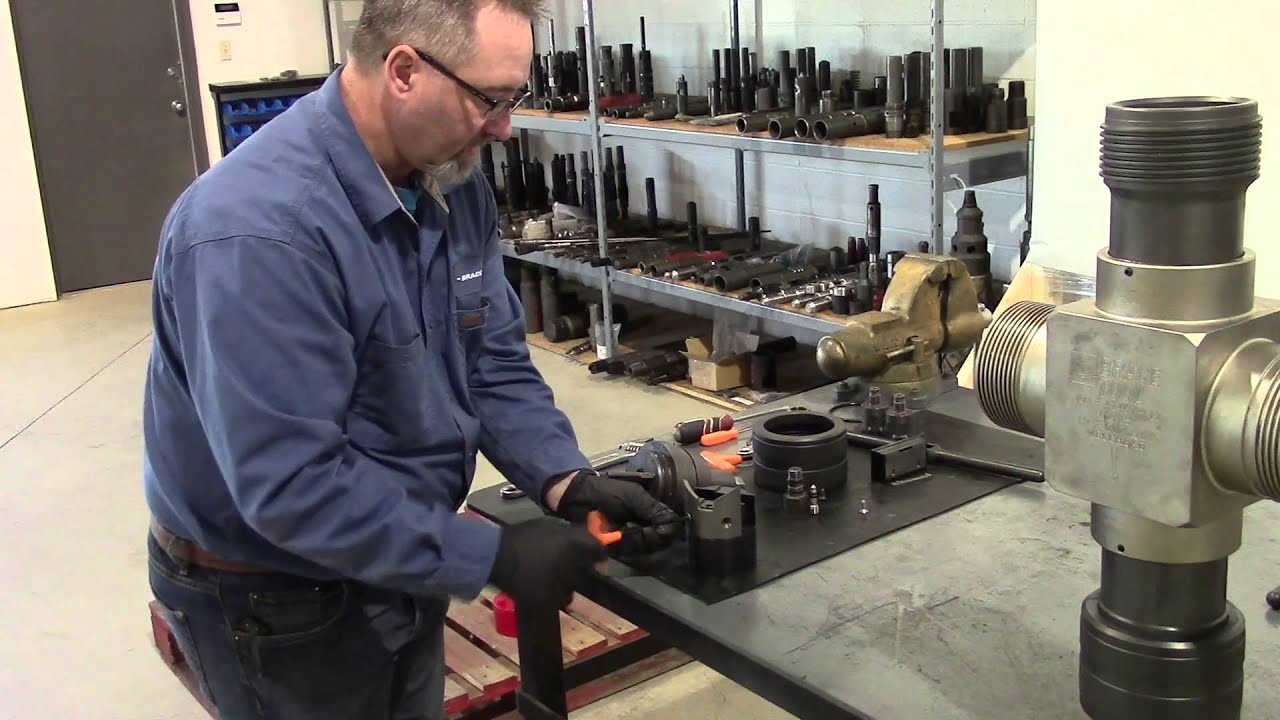 Wireline Valve Assembly (BOP) - YouTube