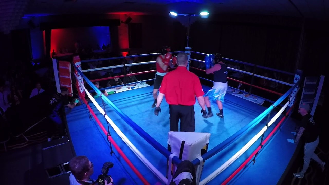 Chesterfield | UWCB | Steven Colley Vs Carlo Defazio - YouTube