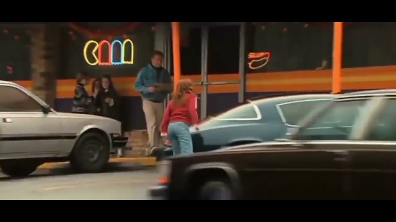 max flipping Billy off💅#sadiesink #maxmayfieldedit #strangerthingsedit ...