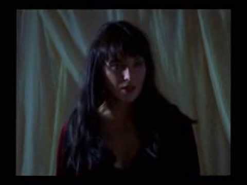 Perfect Storm: Xena and Gabrielle (The Story of Seduction)