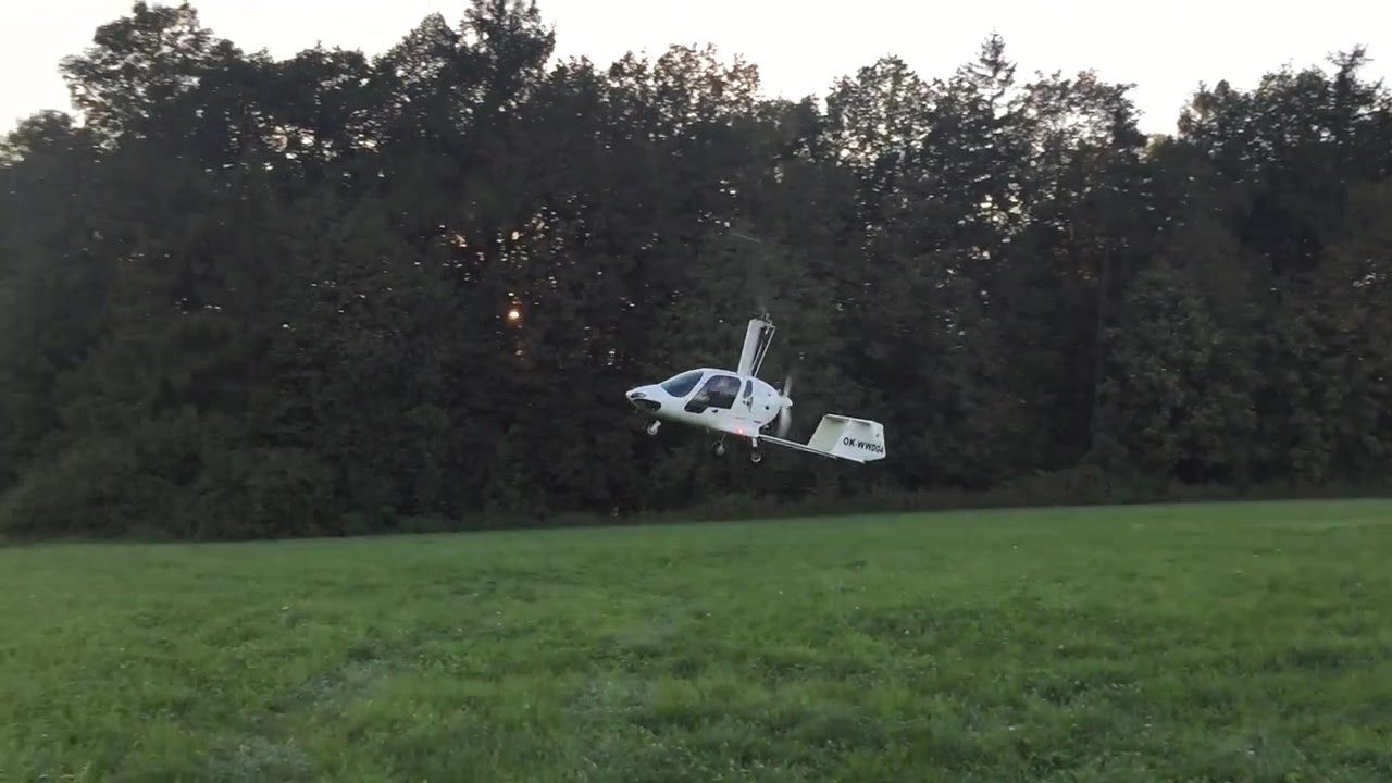 Take off near the house (camera on the ground) - YouTube