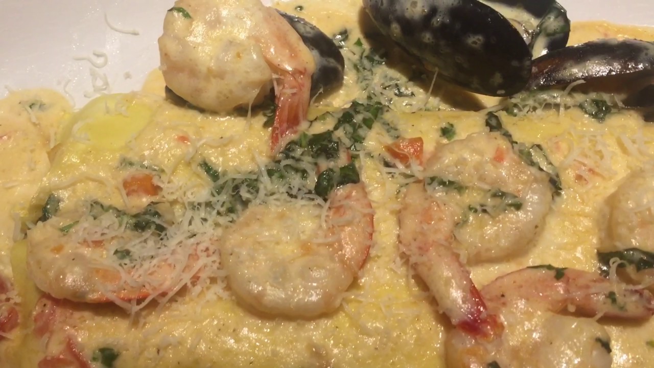 Olive Garden Seafood Manicotti - YouTube
