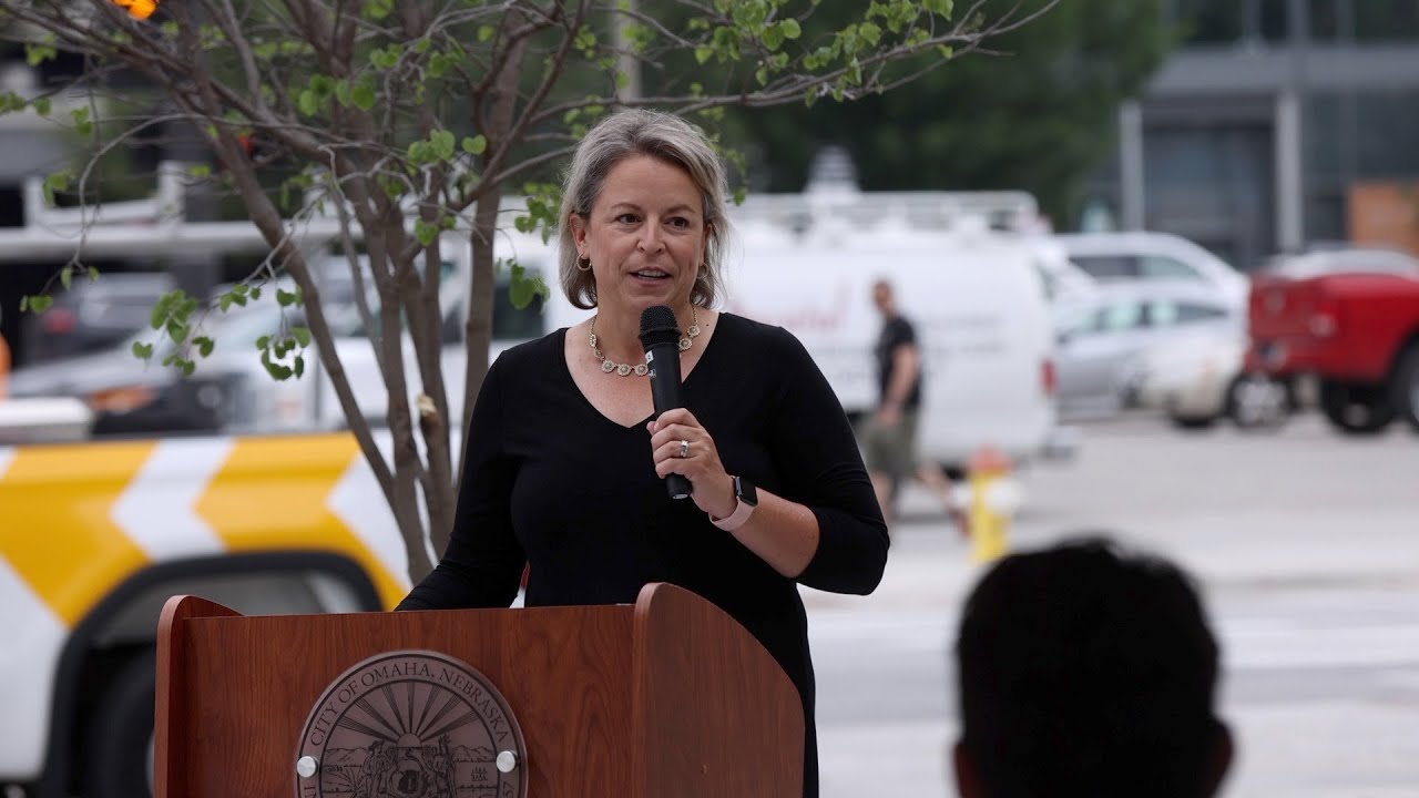 Conagra's Tracy Schaefer speaks at the ribbon cutting for Brickline at ...
