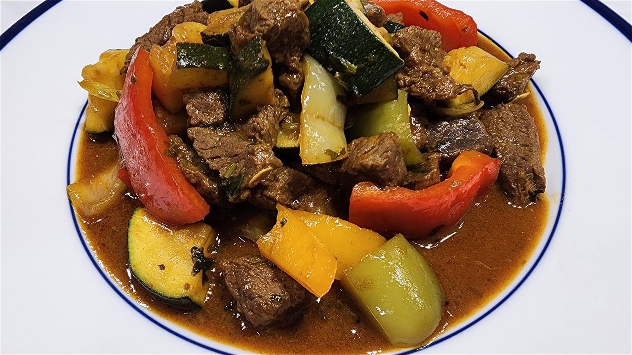 Farm-to-Table Feast: Delicious Stir Fry and Authentic Kuku Kienji (Free ...