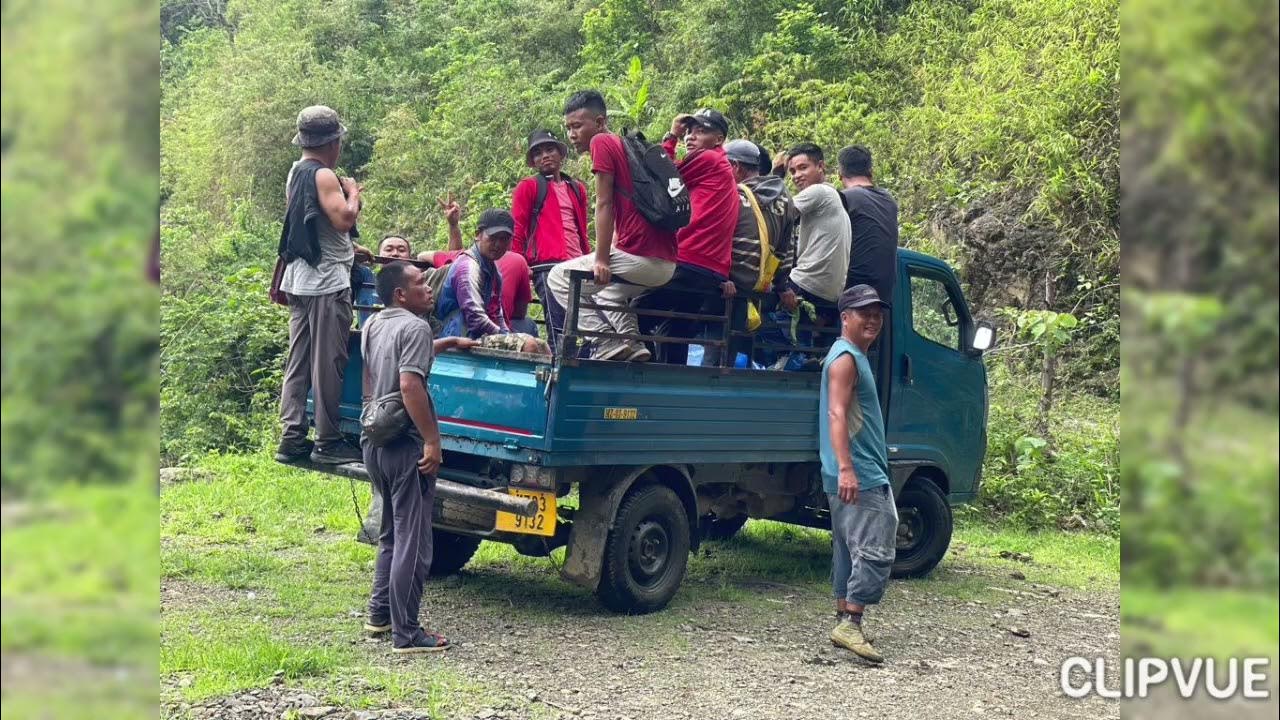 Tv.RiNsanga chung a thilthleng Lungchhiat thlak,ni 4 zet chin hriat loh in a bo ,zawn mek ani ...