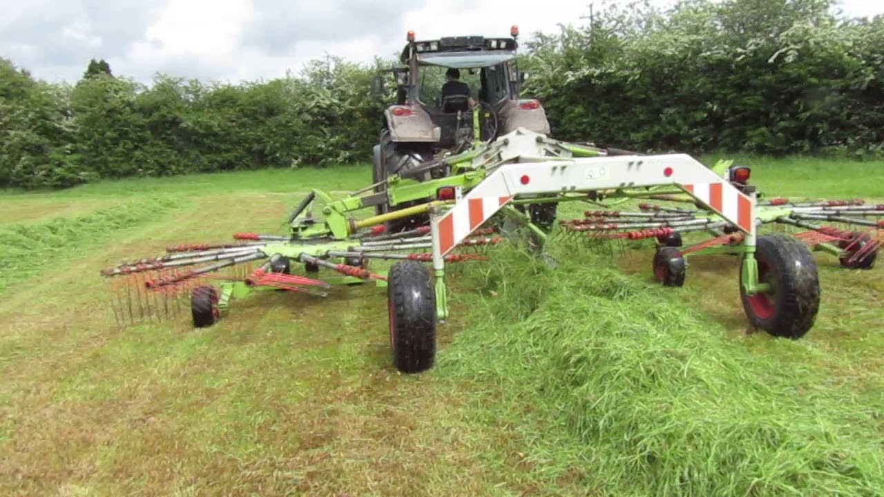 Claas Liner 880 For Sale Clarke Machinery 049 854 4353 - YouTube