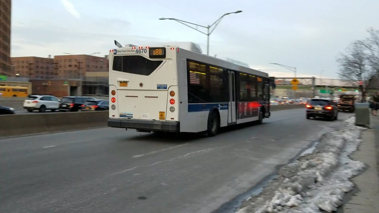 MTA New York City Bus: 2010 Orion VII NG HEV Bus 4670 On The Q88 At ...
