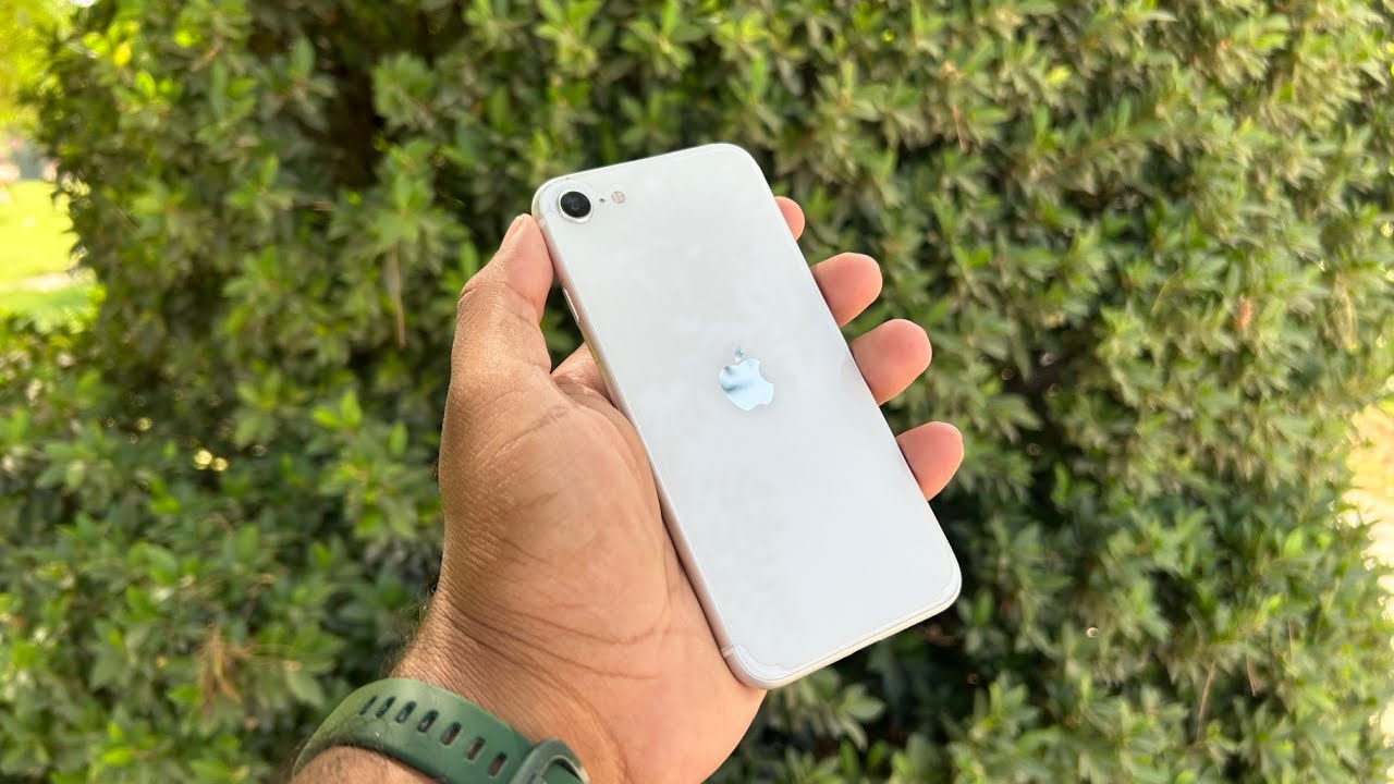 iPhone SE 2 (2020) Camera Test 🔥-Portraits Test in 2024 - YouTube