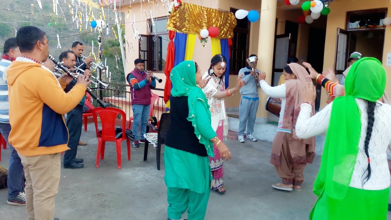 Pahari Band Baje Dance आरती Desi Dance Himachali Culture