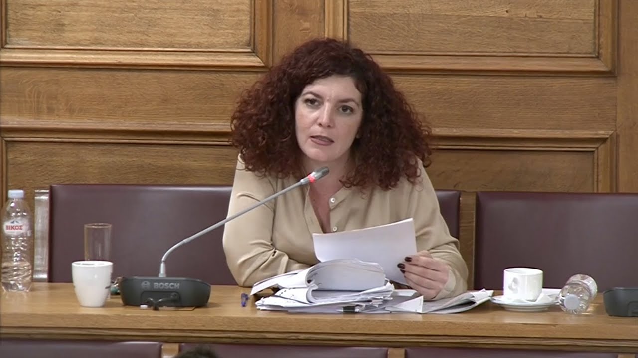 Η Μ. Κομνηνάκα στην εξεταστική για τα Τέμπη με μάρτυρα τον Κ. Καραμανλή ...