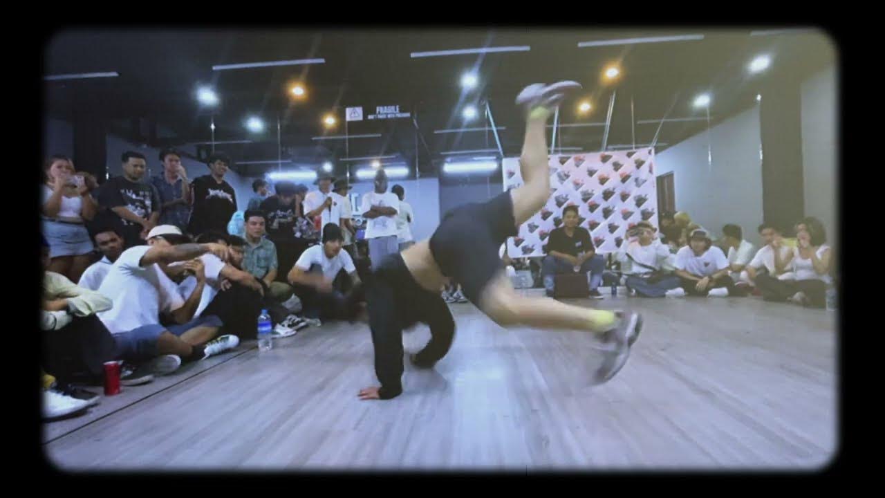 Bboy Ko Htike VS Bboy Oak Kar - YouTube