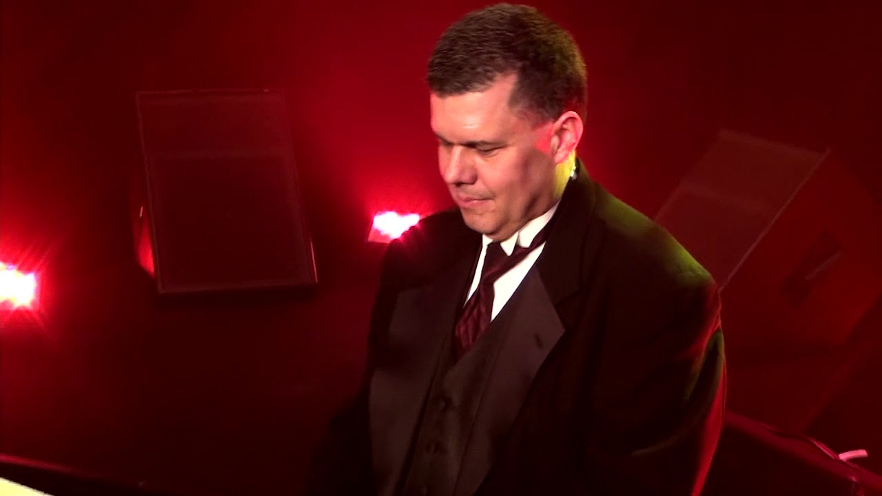 Alan Quinn Orchestra - Solo Piano and Trumpet - YouTube