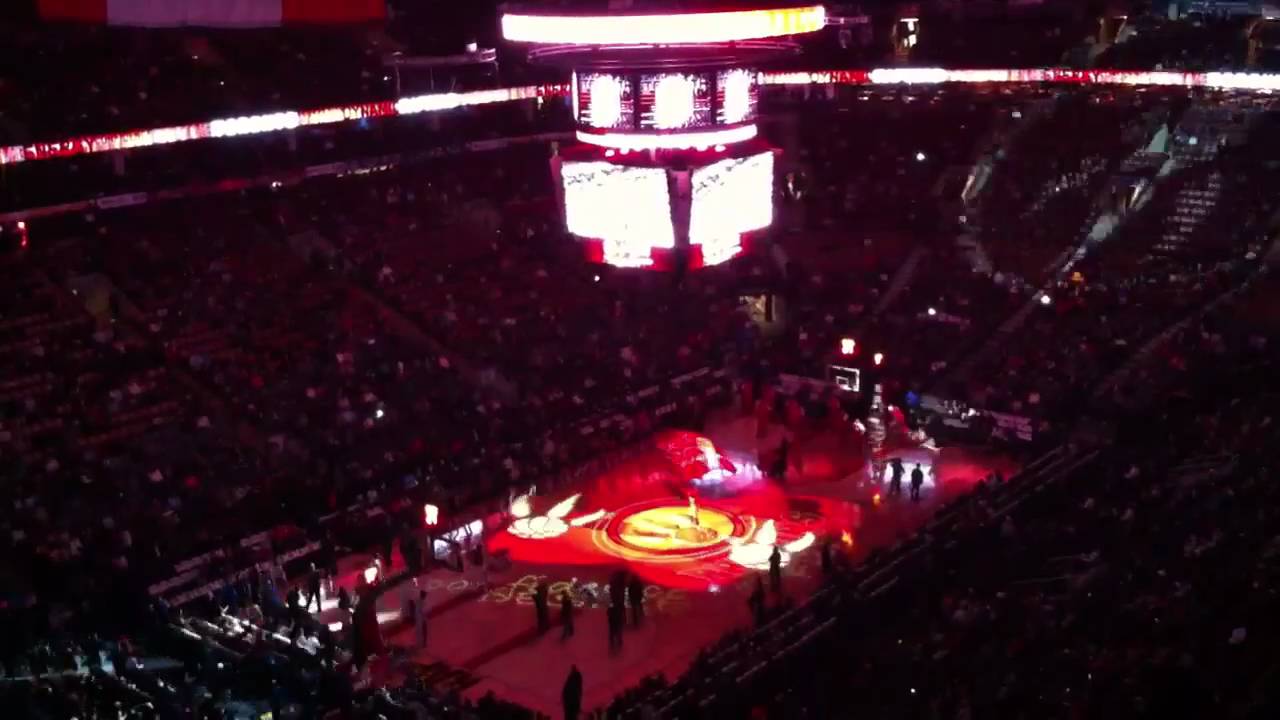 Toronto Raptors Intro 2011-Hello Good Morning - YouTube