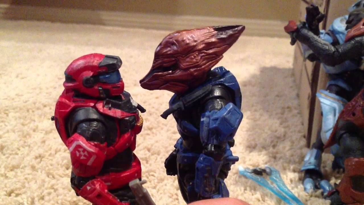 Halo Toys, The Giant Spartan Episode 1 - YouTube