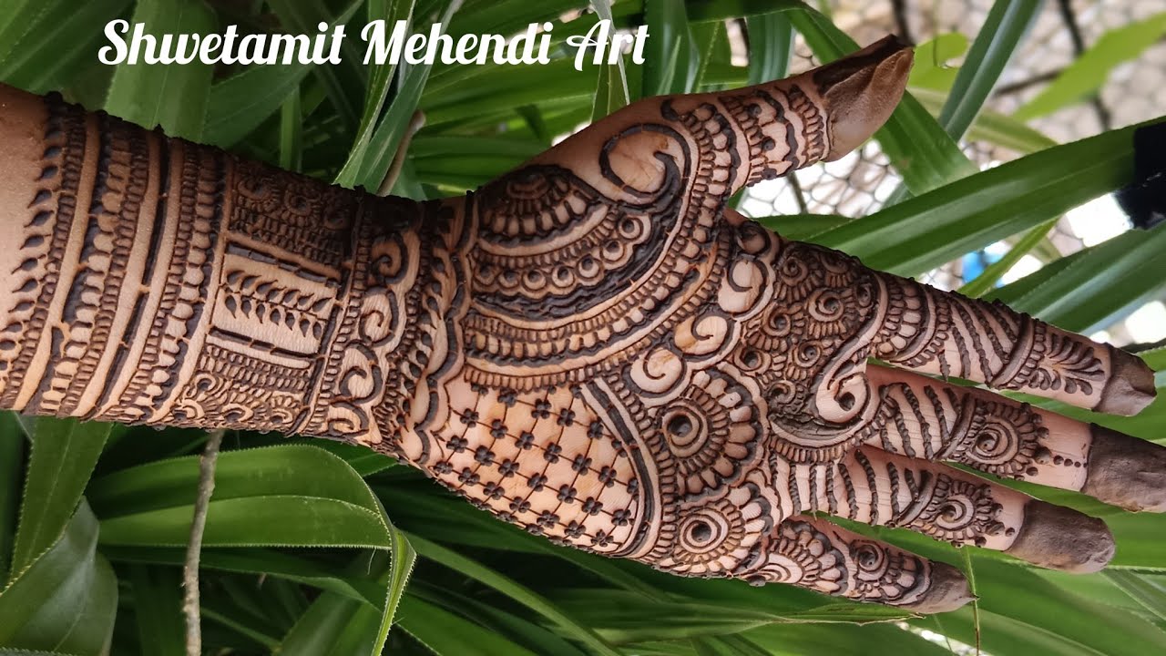 Shwetamit Mehendi Art,front hand mehendi design, karwachauth special ...