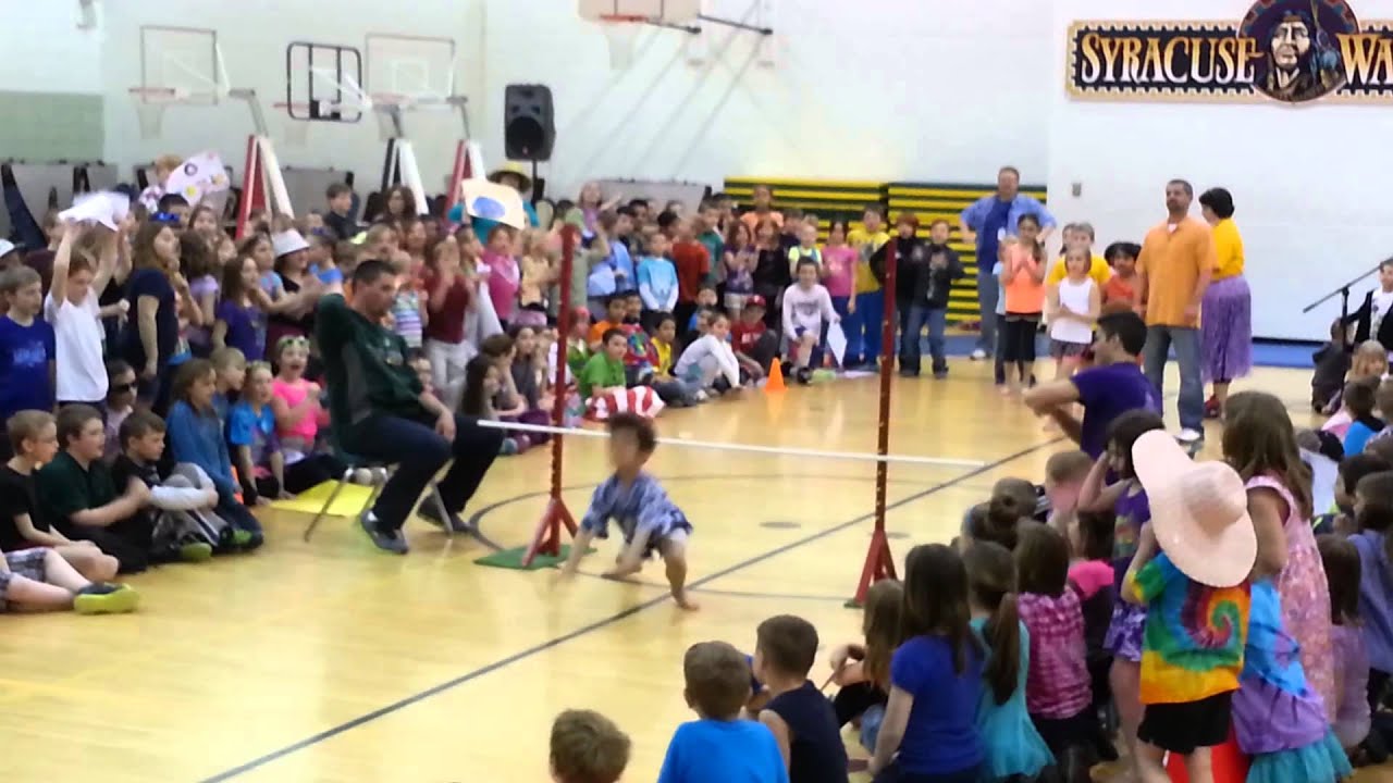 2014.04.04 - Syracuse Elementary Beach Day - YouTube