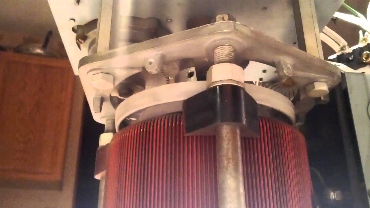 Motorized variac - YouTube