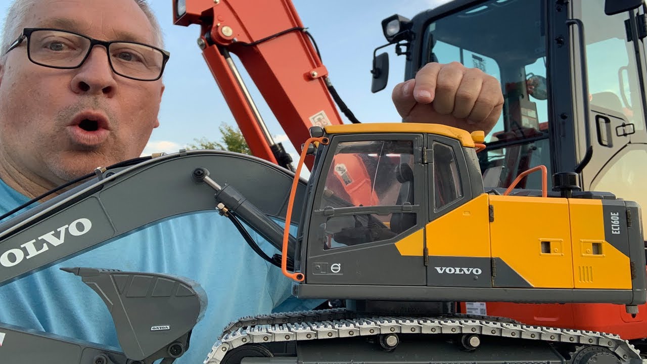 BEST entry level hydraulic RC excavator is the Double E Volvo EC160E ...