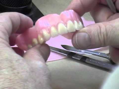 38 Finishing a Complete Denture Waxup - YouTube