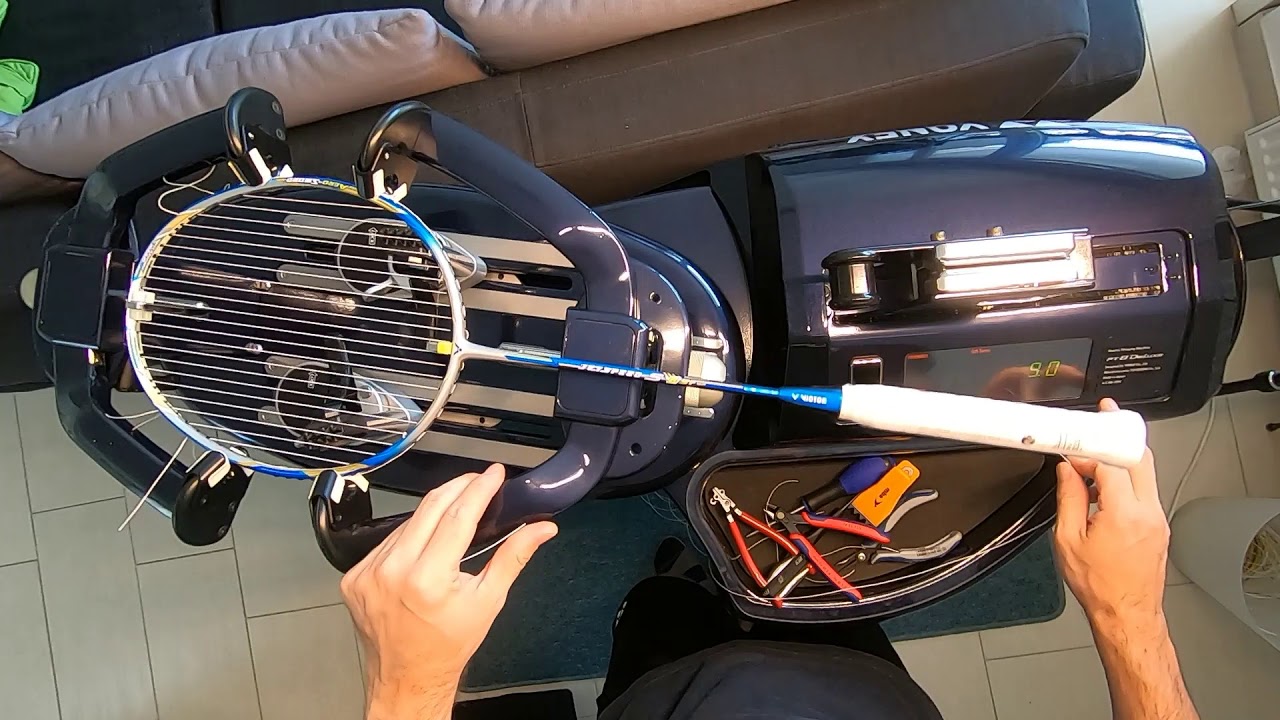 Badminton Stringing - Victor Jetspeed S 8 ST - YouTube