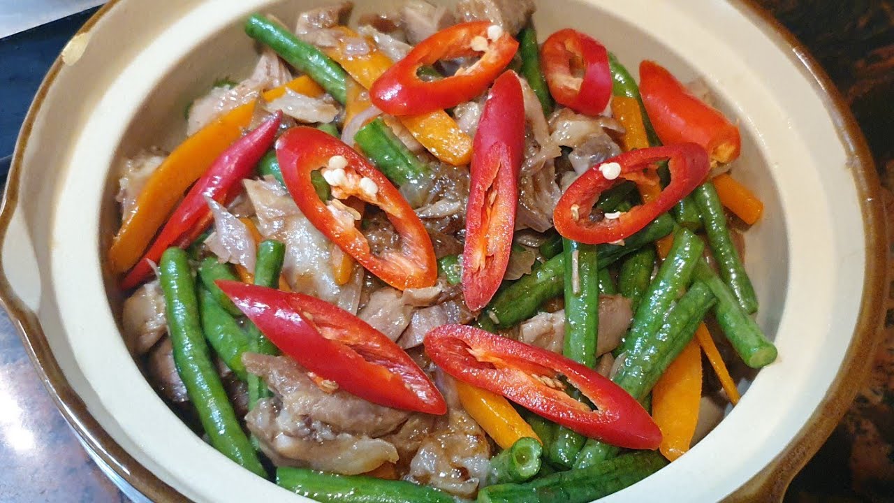 If you have left over cooked pork or chicken you can cook this within 5 ...