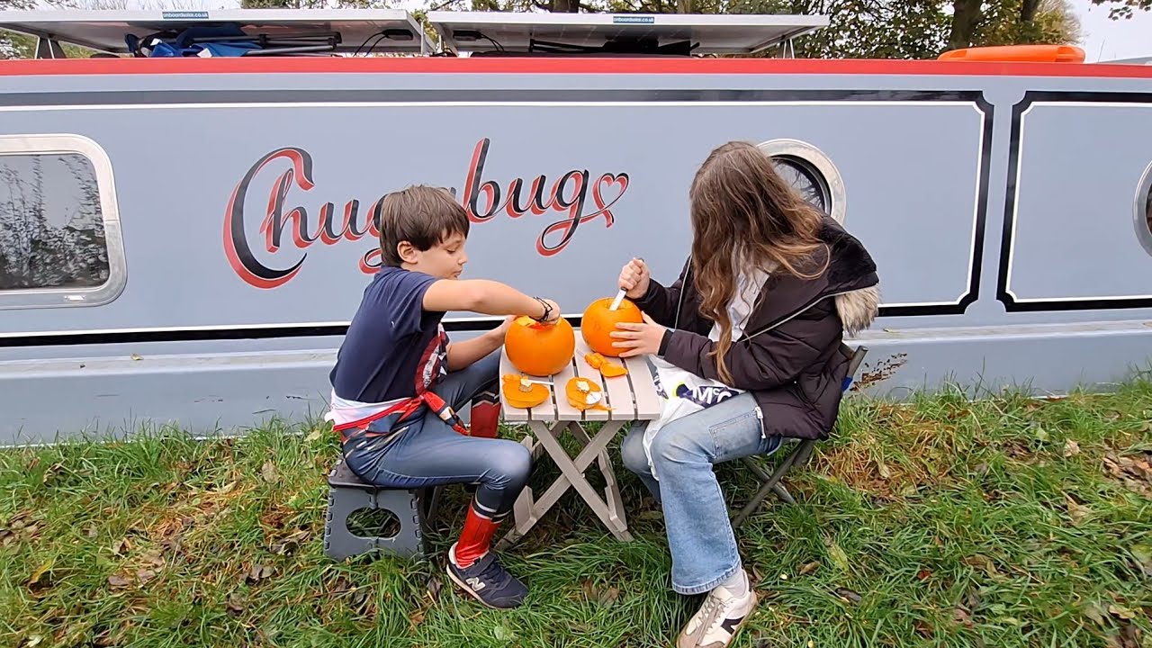 Halloween Fun on Chugabug! - YouTube