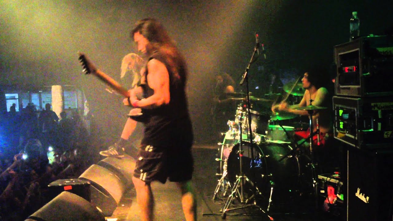 Battlecross "Push Pull Destroy" live @ Circo Voador, Rio de Janeiro ...