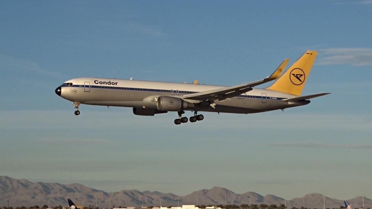 Condor Boeing 767-31B(ER) (D-ABUM) (Retro Livery) arriving at Las Vegas ...