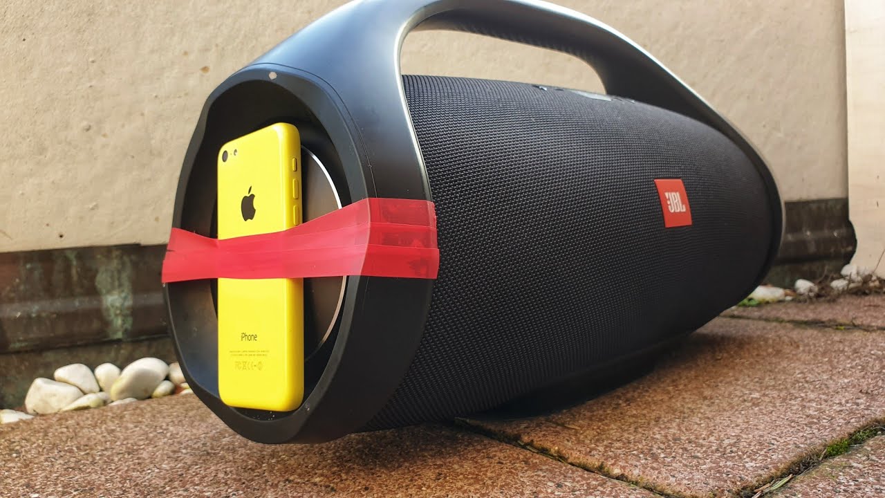 JBL Boombox VS. iPhone !!! - YouTube