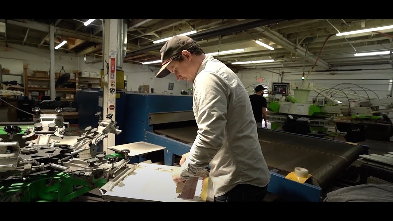 How We Screen Print Vintage Style T-Shirts (No Underbase) - YouTube