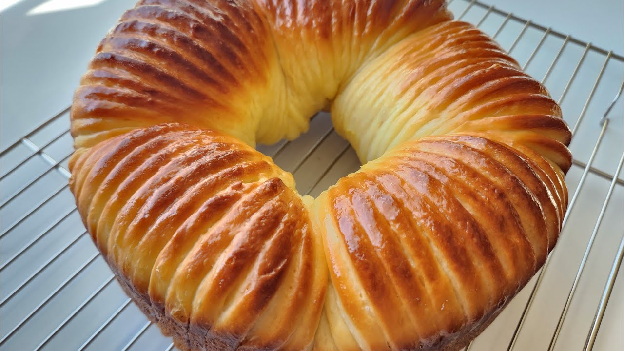 Вүүл ороомог талхны жор / Wool Roll Bread Recipe - YouTube