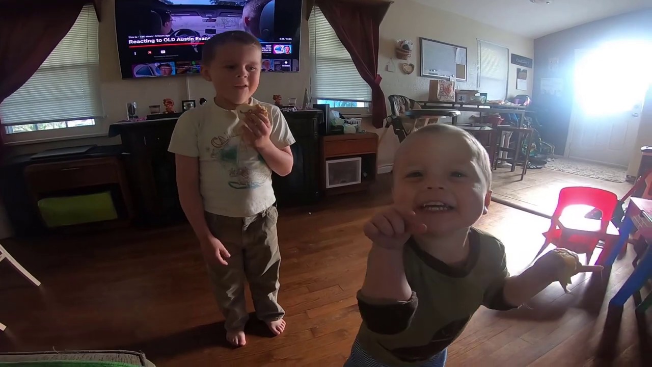 Regular Family Day - YouTube