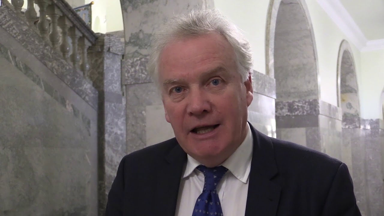 Graham Thomson: Alberta looks for help drafting pot laws - YouTube