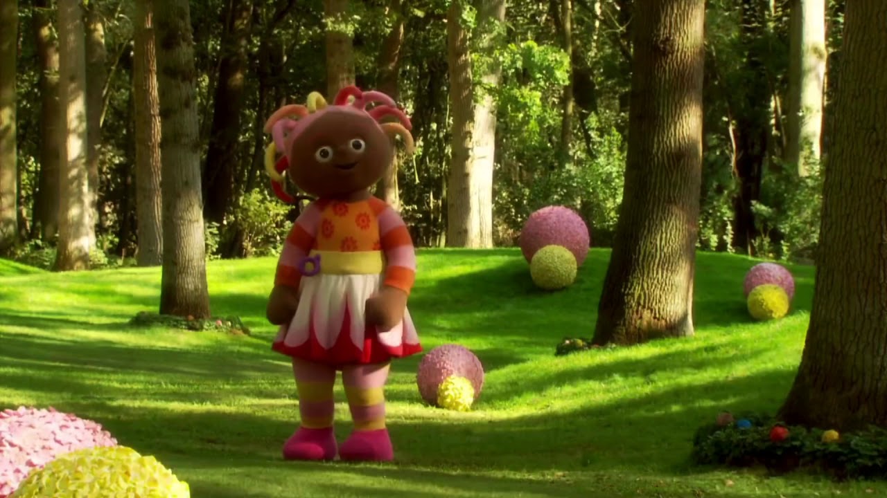In the night garden upsy daisy bed - YouTube