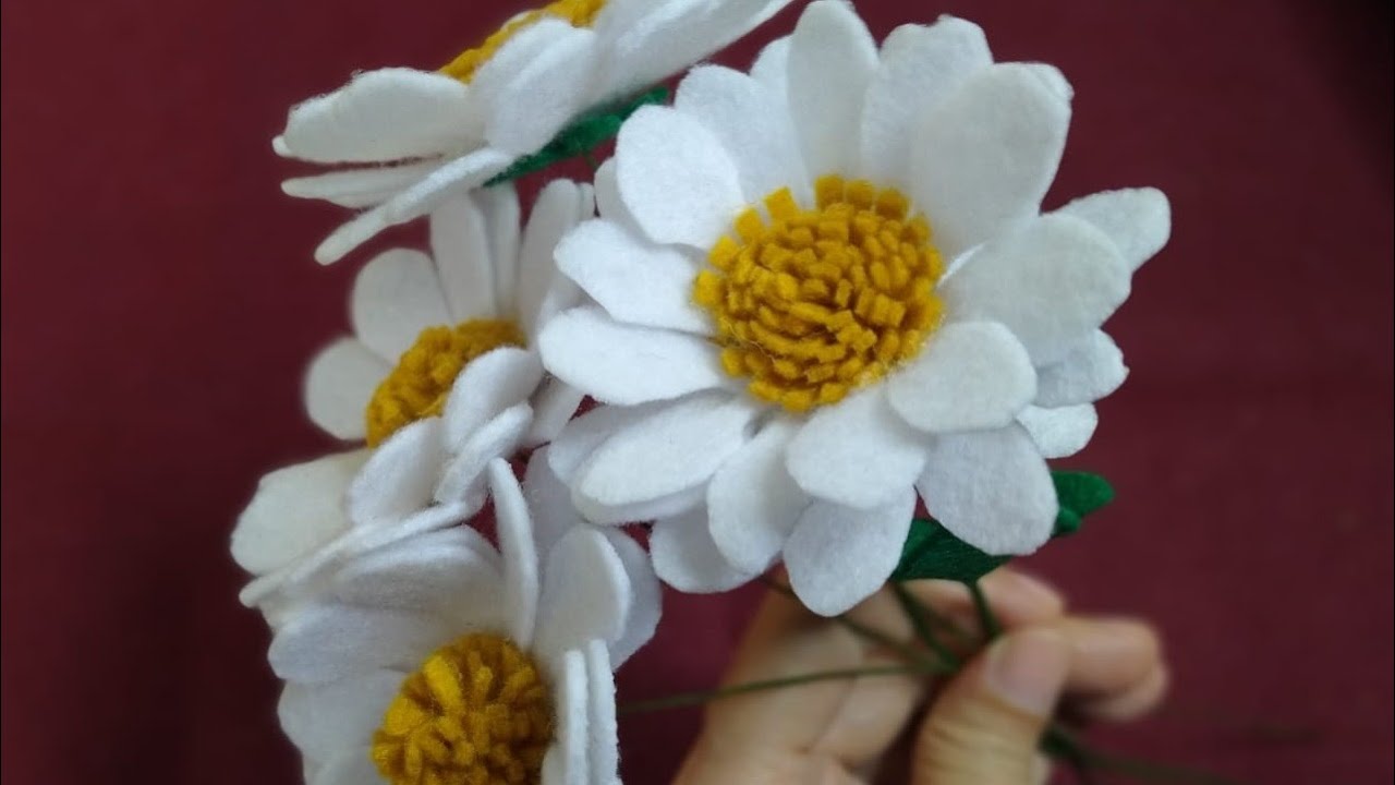 TUTORIAL MEMBUAT BUNGA DAISY DARI KAIN FLANEL | DIY - YouTube
